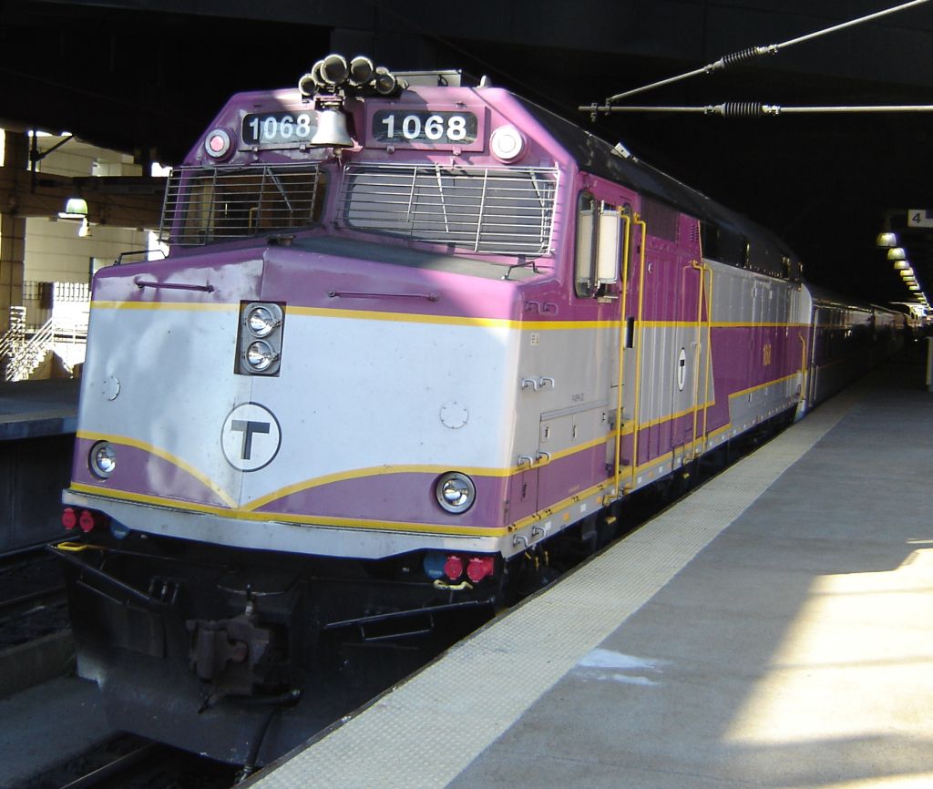 MBTA F40PH-2C 1068